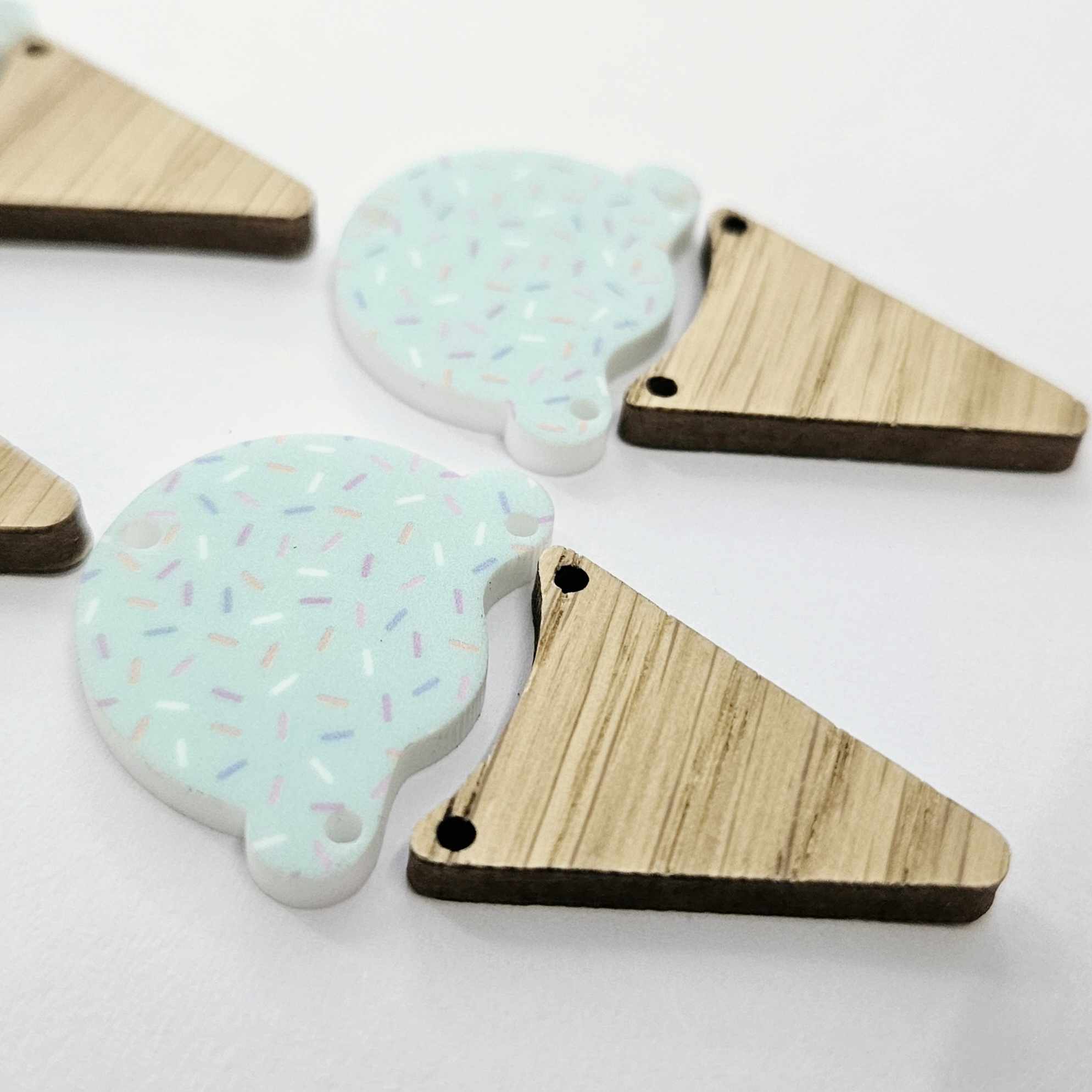 50mm AQUA SPRINKLE Acrylic SINGLE SCOOP ICE-CREAM – A Krafty Avenue